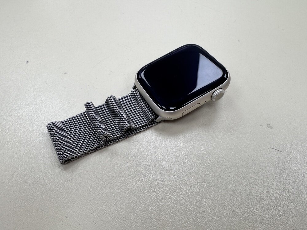 Смарт-часы Apple Watch Series 7, 45mm, б/у, уценка