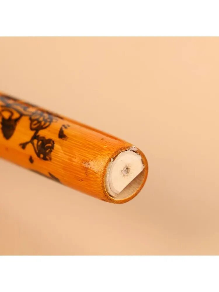 Кларнет с шестью отверстиями