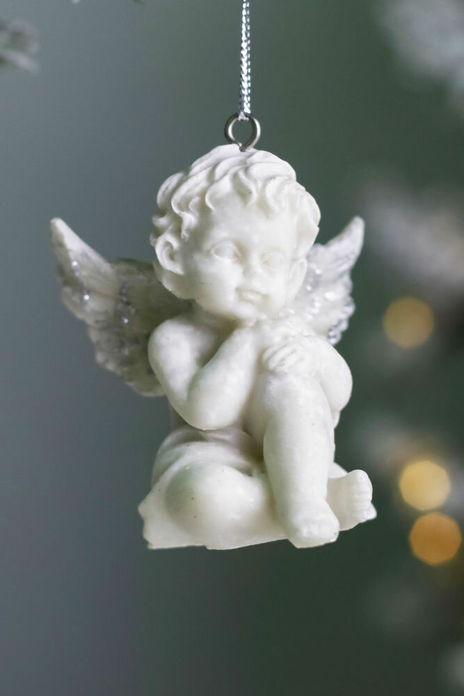 Ёлочное украшение задумчивый ангел с серебристыми крылышками, полистоун, 6 см, Edelman 1123156-2