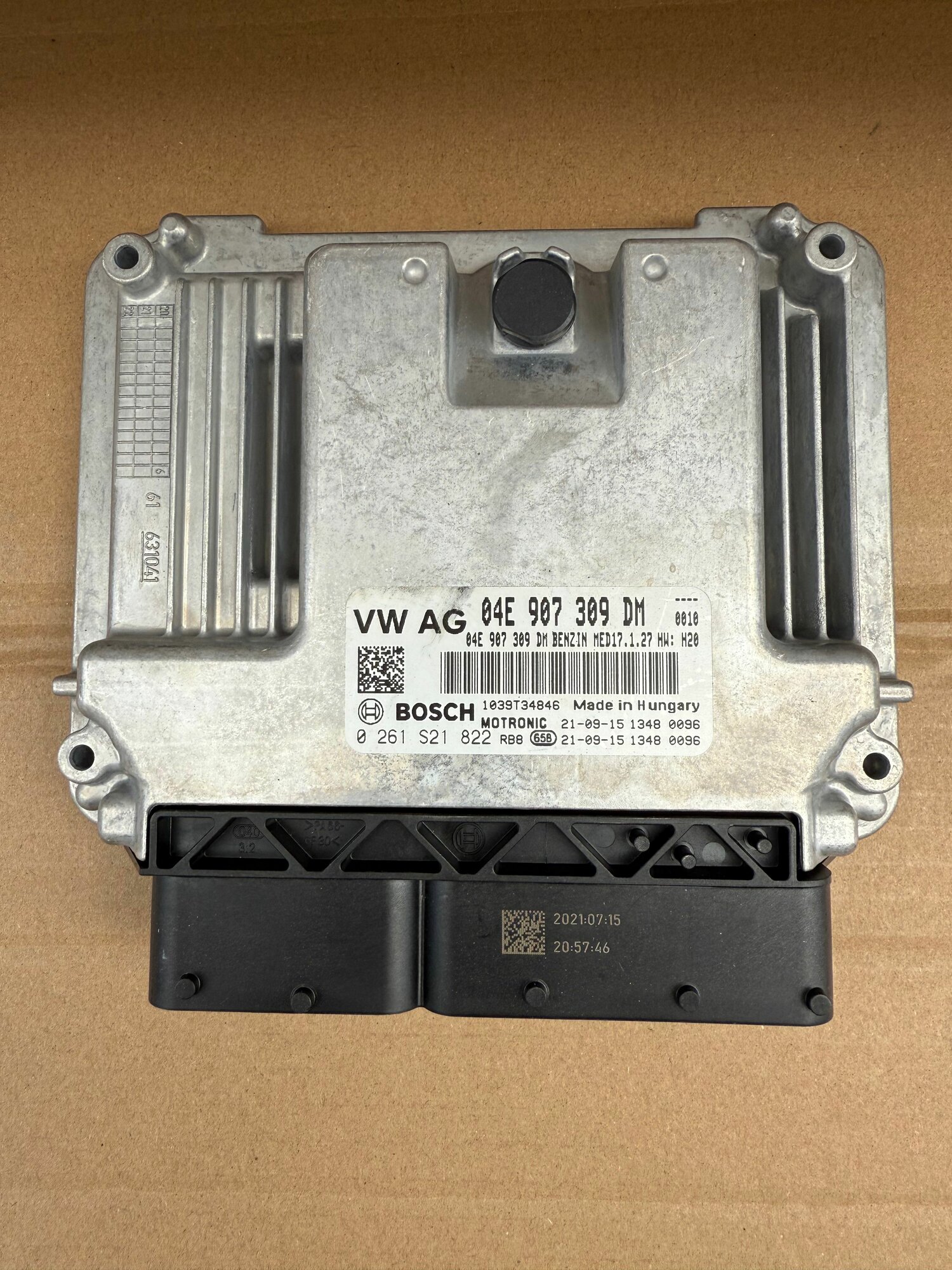 04E907309DM Блок управления двигателем Skoda Karoq 1.4 DJKA 04E907309DM (ЭБУ VAG)
