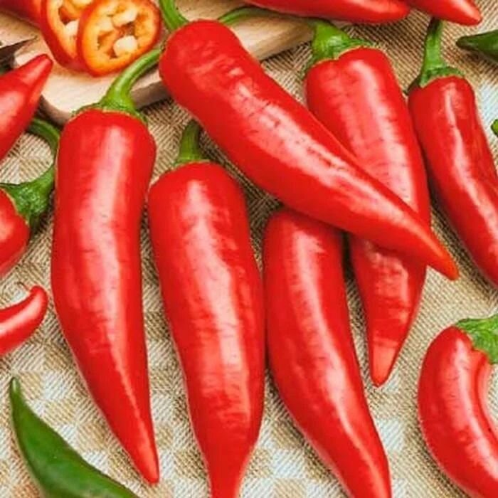 Коллекционные семена перца острого Язычок* F1