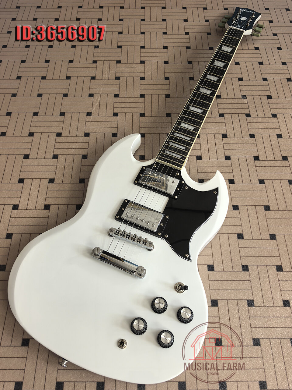 Электрогитара SG White