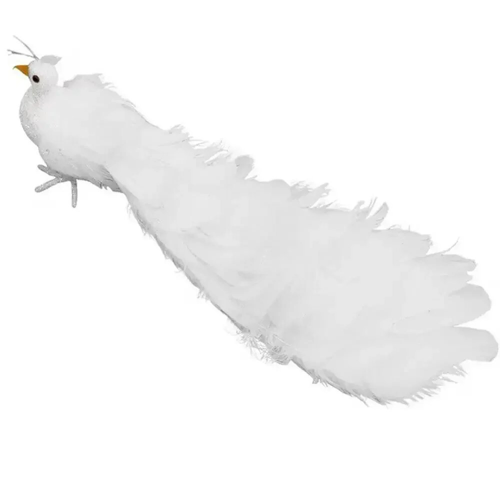 Имитация белого павлина из пенопласта