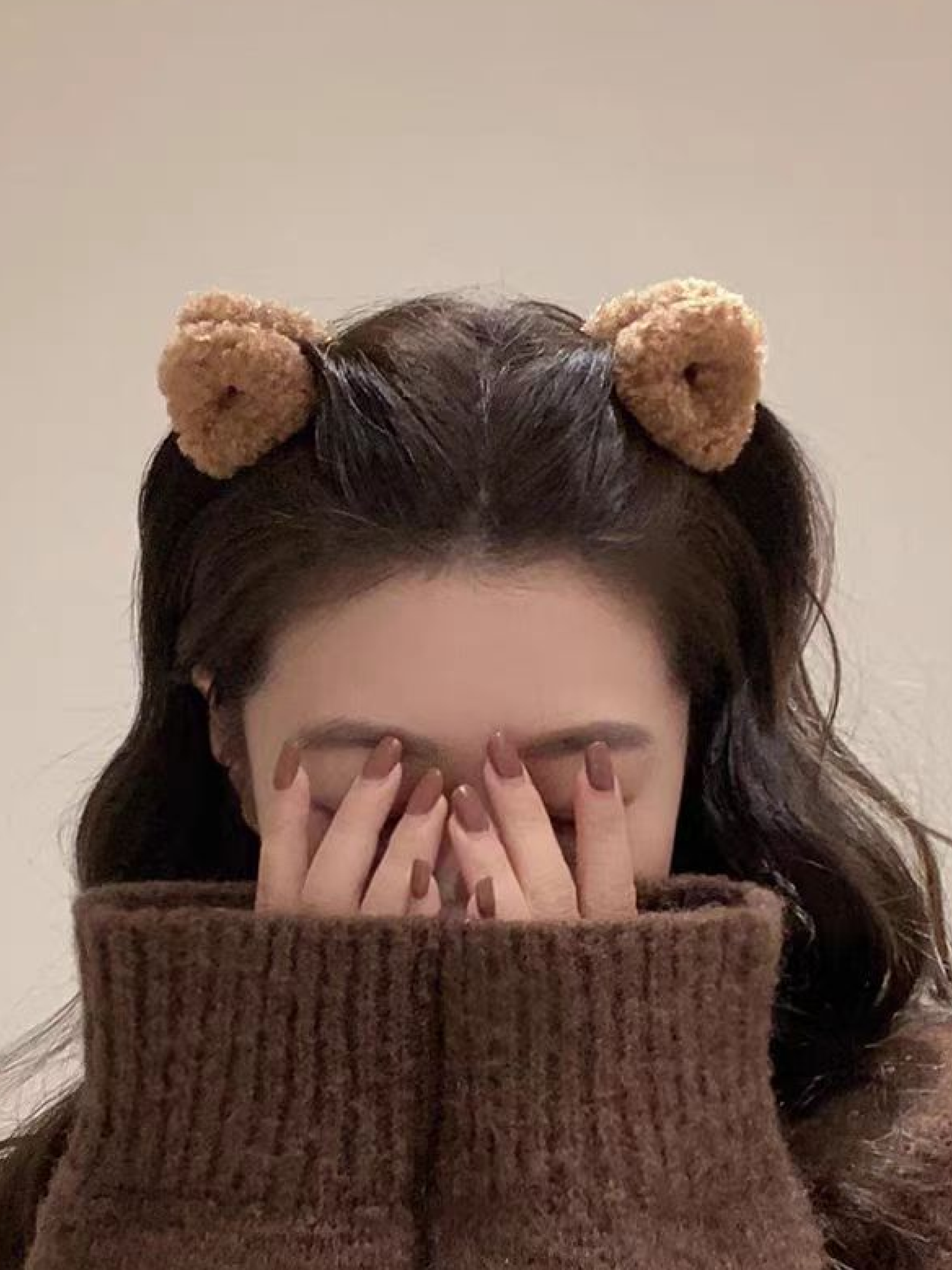 Набор мягких пушистых заколок "ушки" коричневые, заколка-краб женская, детская для девочек из искусственного меха