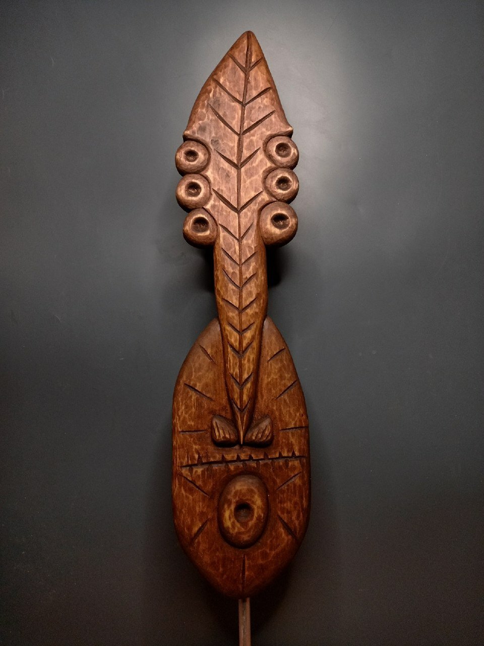 Настенная маска/панно деревянная на стену для дома и офиса / украшение настенное Африканская маска