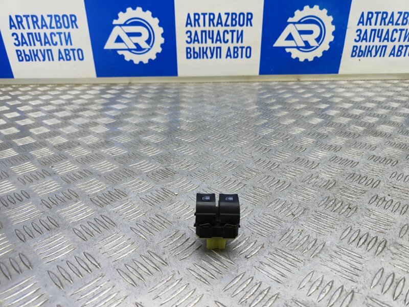 Б/У Блок управления стеклоподъемниками LADA X-Ray / Лада Иксрей 1.6 21129 106 Л.С 2019