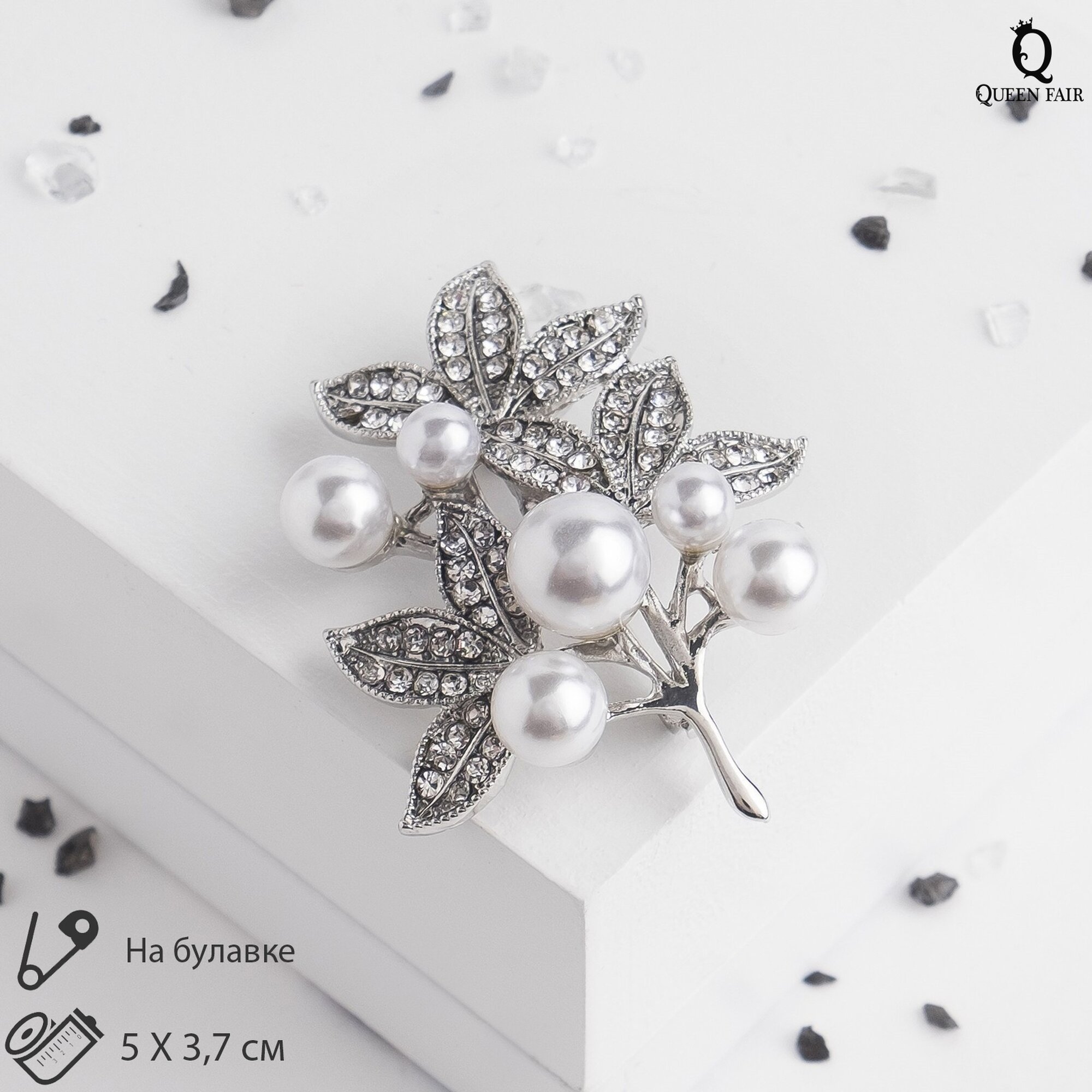 Брошь, стразы