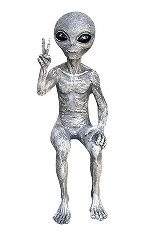 Фигурка декоративная садовая "Инопланетянин", серая, высота 16 см, длина 6,5 см