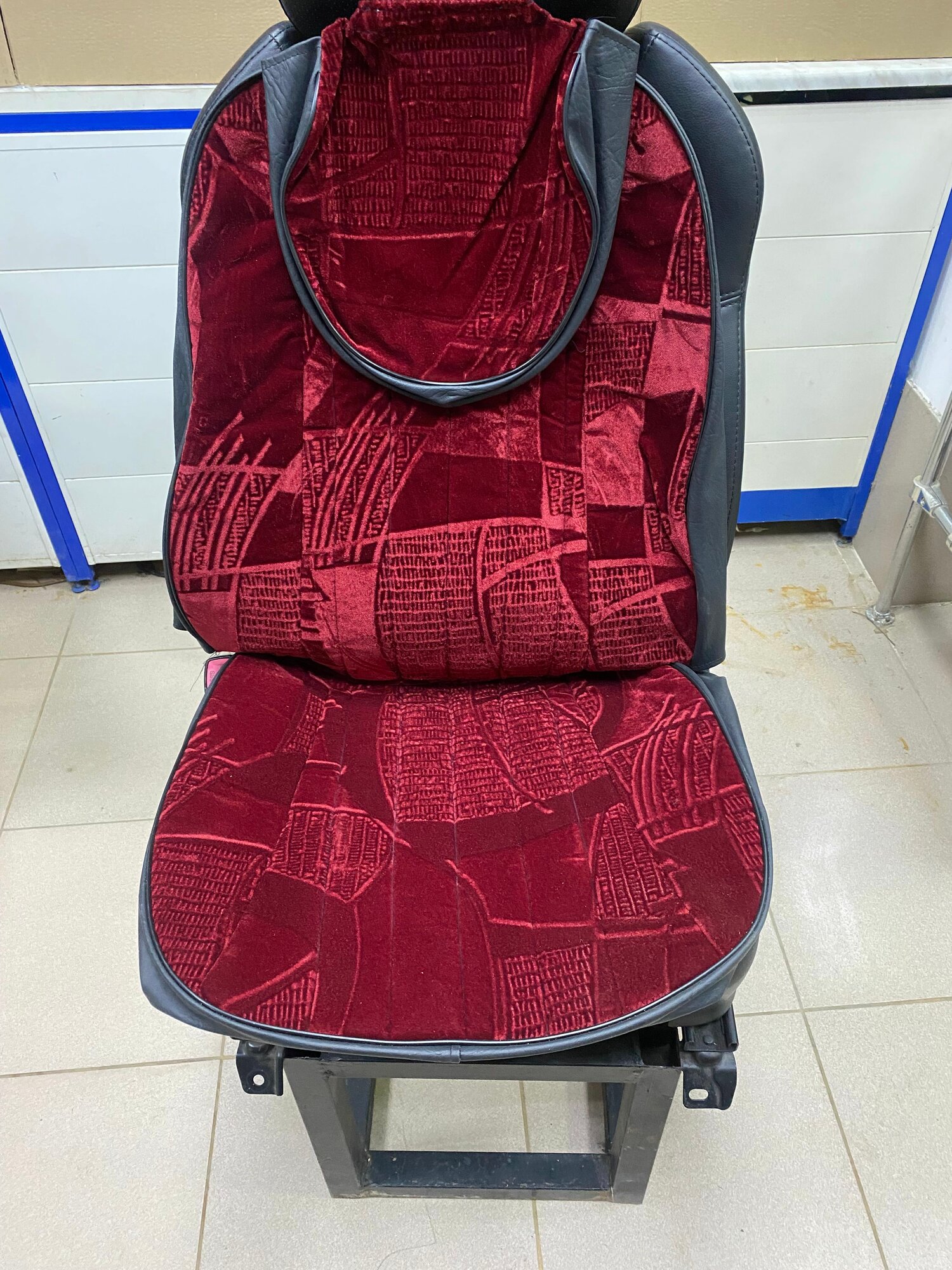 Чехлы авт. сидений тайга/ВАЗ-21213 ("Флок") 302984