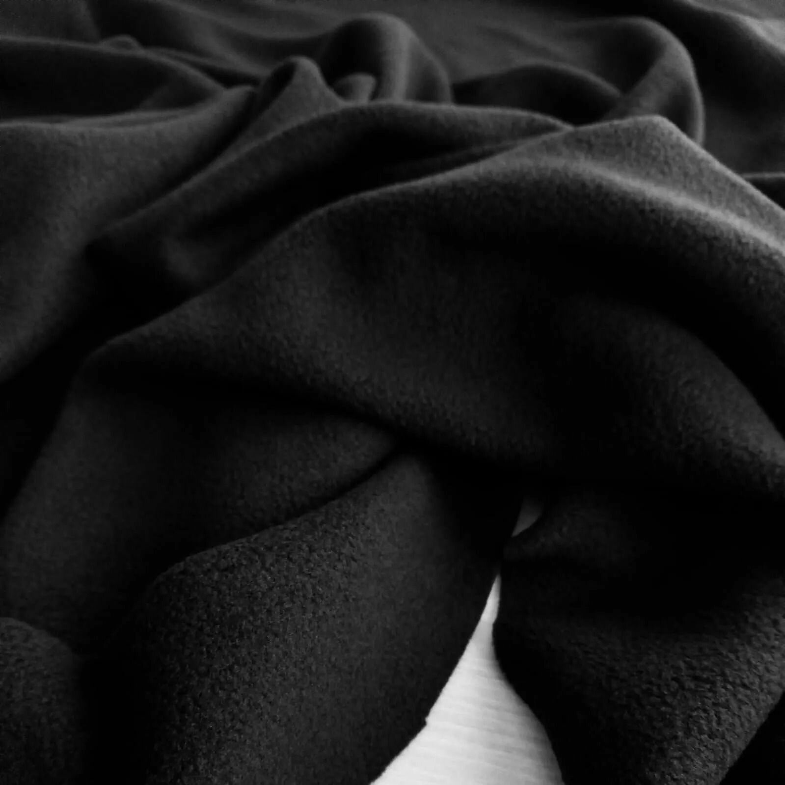 Ткань для шитья, флис односторонний подкладочный, черный, 180 гр/м2, отрез 1 метр