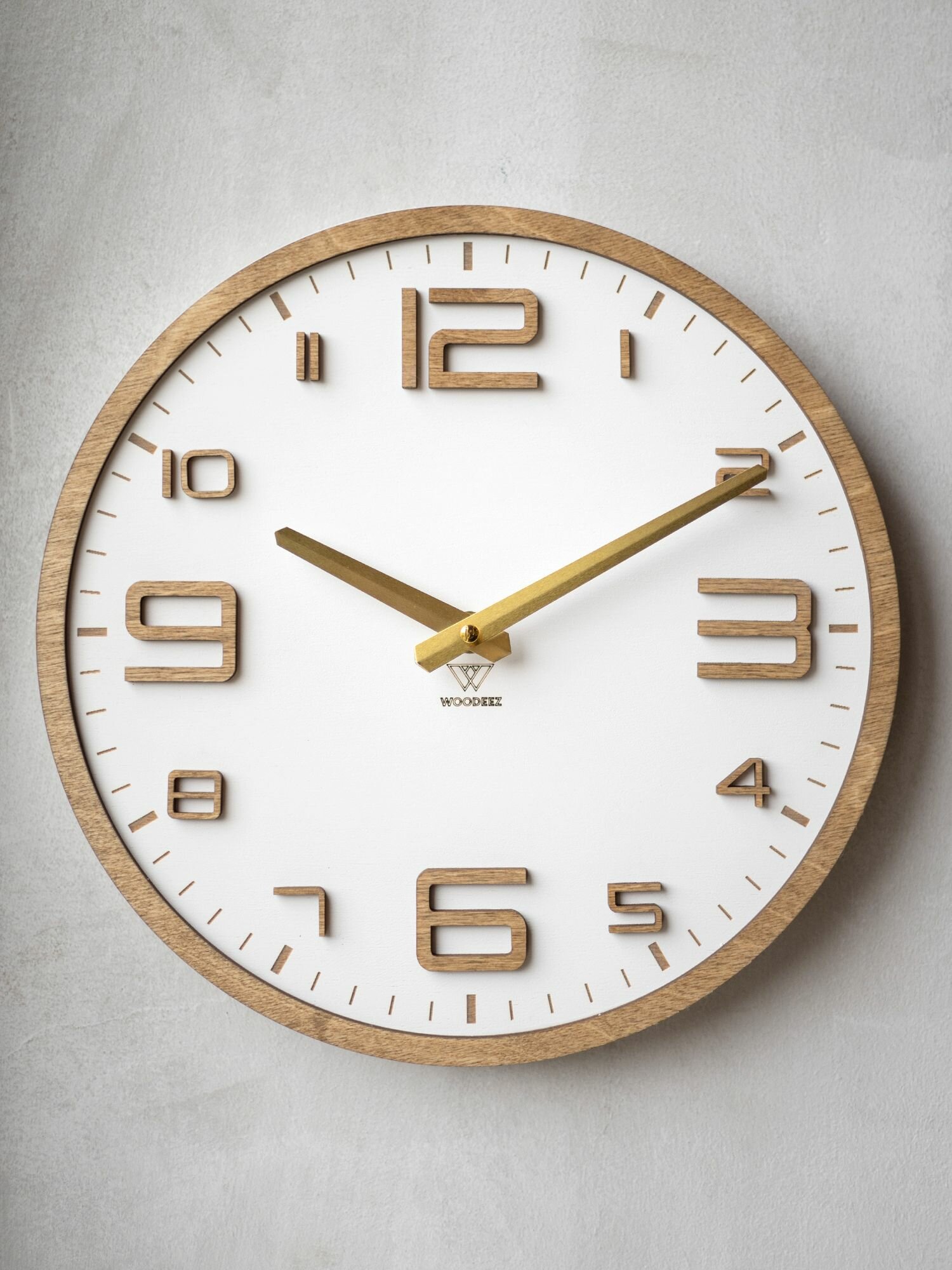 Часы настенные деревянные 28 см Woodeez | ручная работа | стиль лофт | бесшумный механизм | для интерьера и уюта