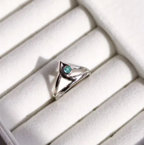 Кольцо плетеное, искусственный камень