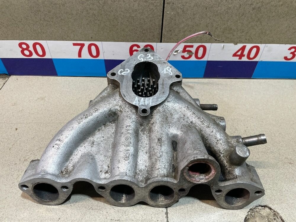 Впускной коллектор VW Golf III Passat B3
