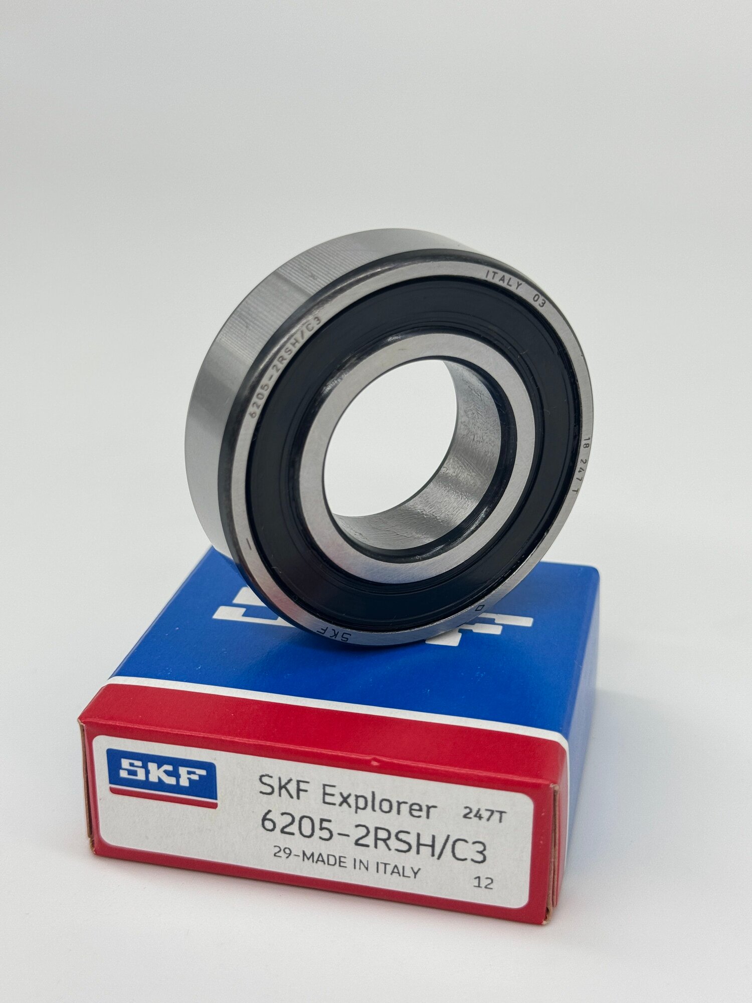 Подшипник SKF 6205-2RSH/C3(180205) 25х52х15 на коробку передач Урал(375.377), Зил Бычок