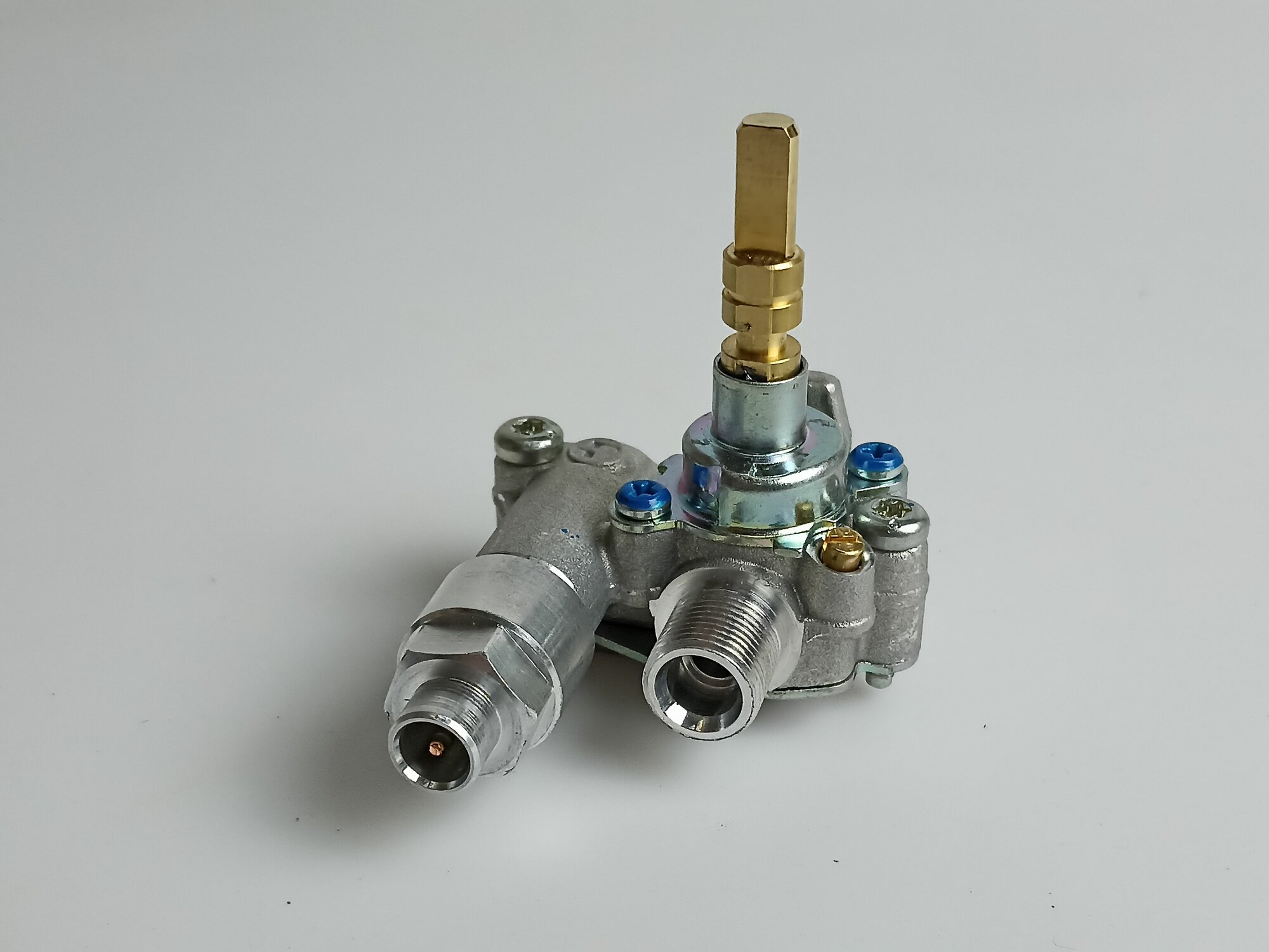 Газовый кран малой конф, для варочной поверхности газовой Hansa BHGS630301