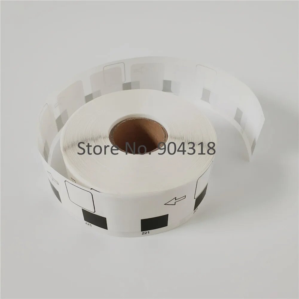 4 рулона этикеток DK-11221 для Brother 23x23 мм
