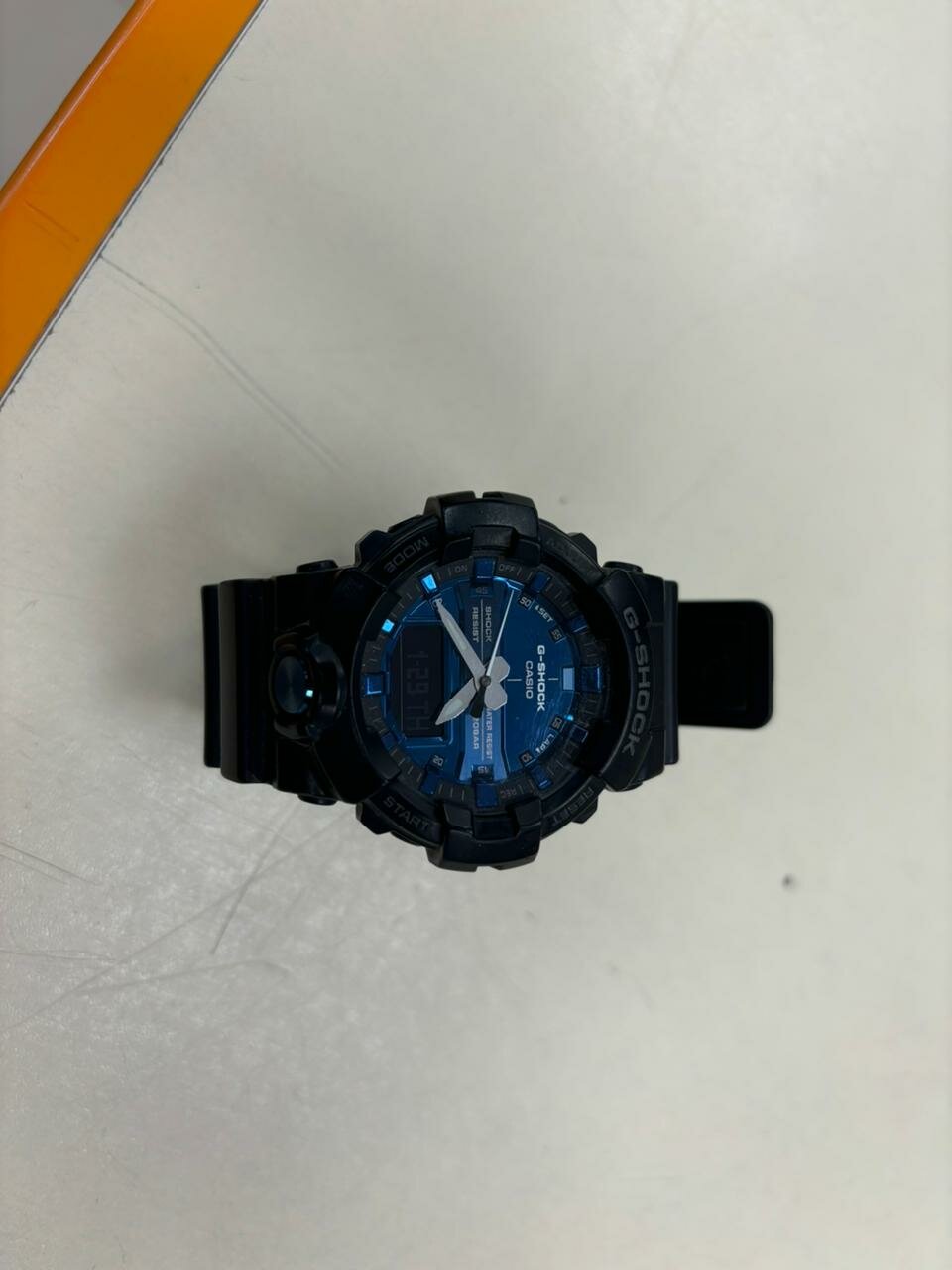 Часы наручные Casio GA-810MMB