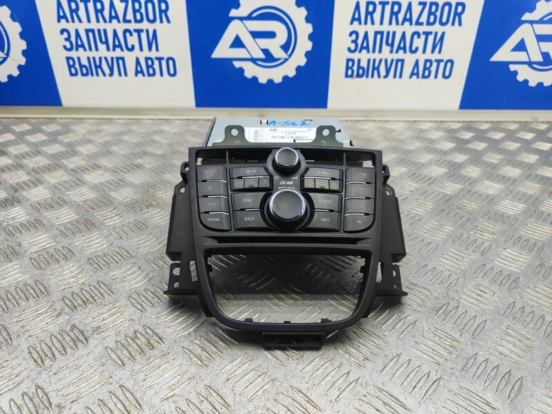 Б/У Магнитола Opel Astra J / Опель Астра J 1.4 A14NET 140 Л.С. хэтчбек 2011