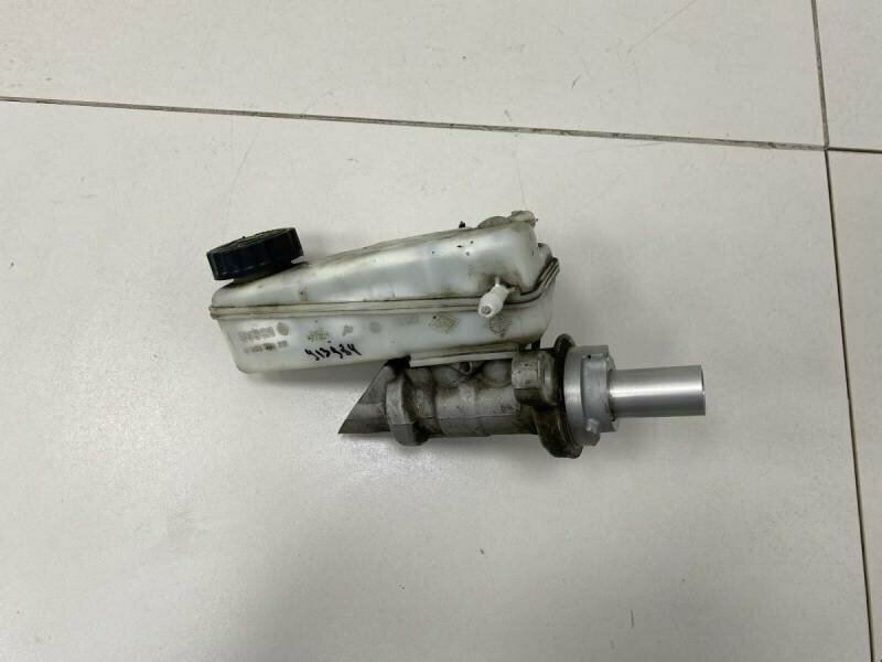 Цилиндр тормозной главный Renault Fluence 2010-2017 кат.номер: 460117726R 460917713R