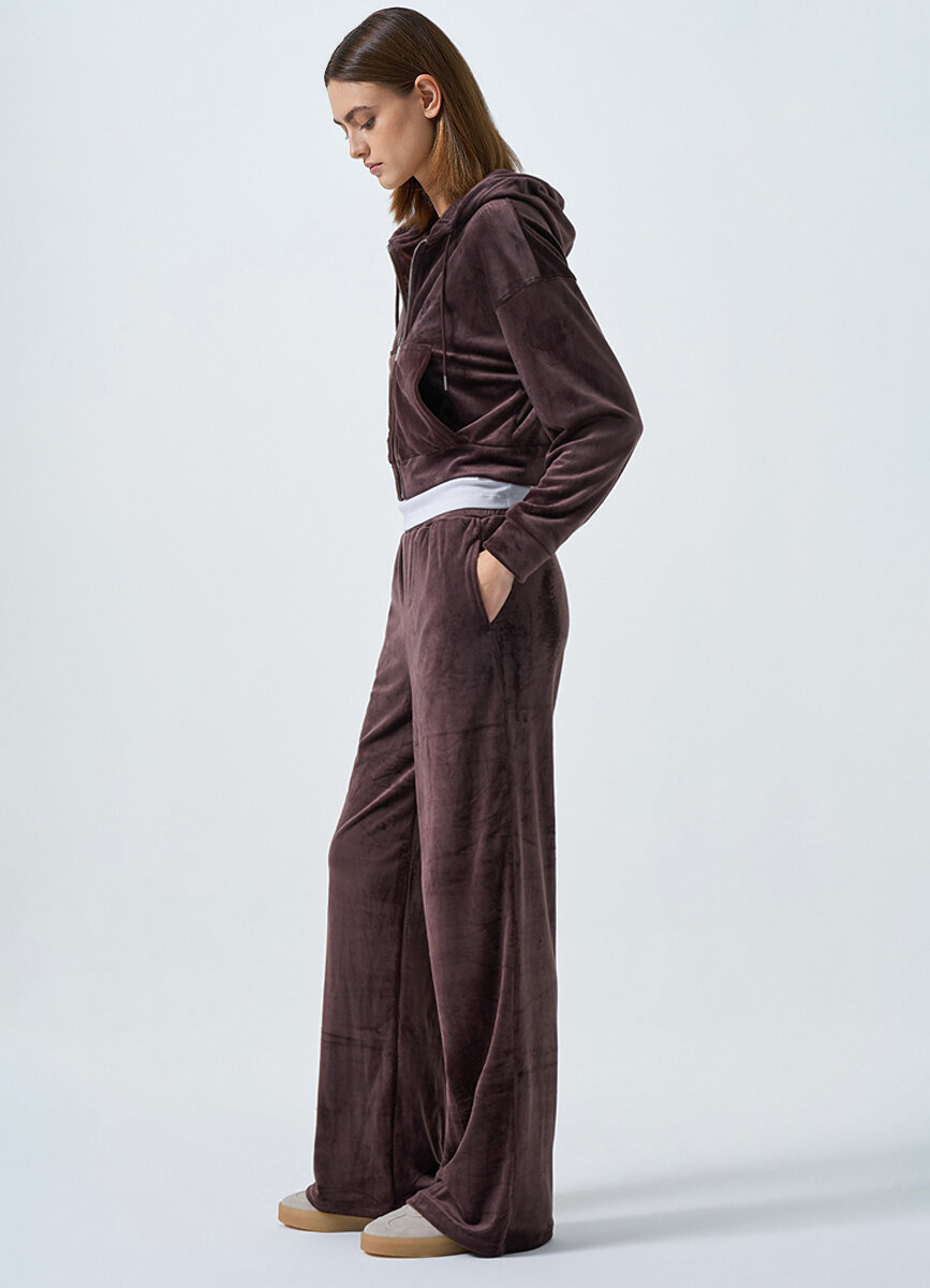 Брюки спортивные