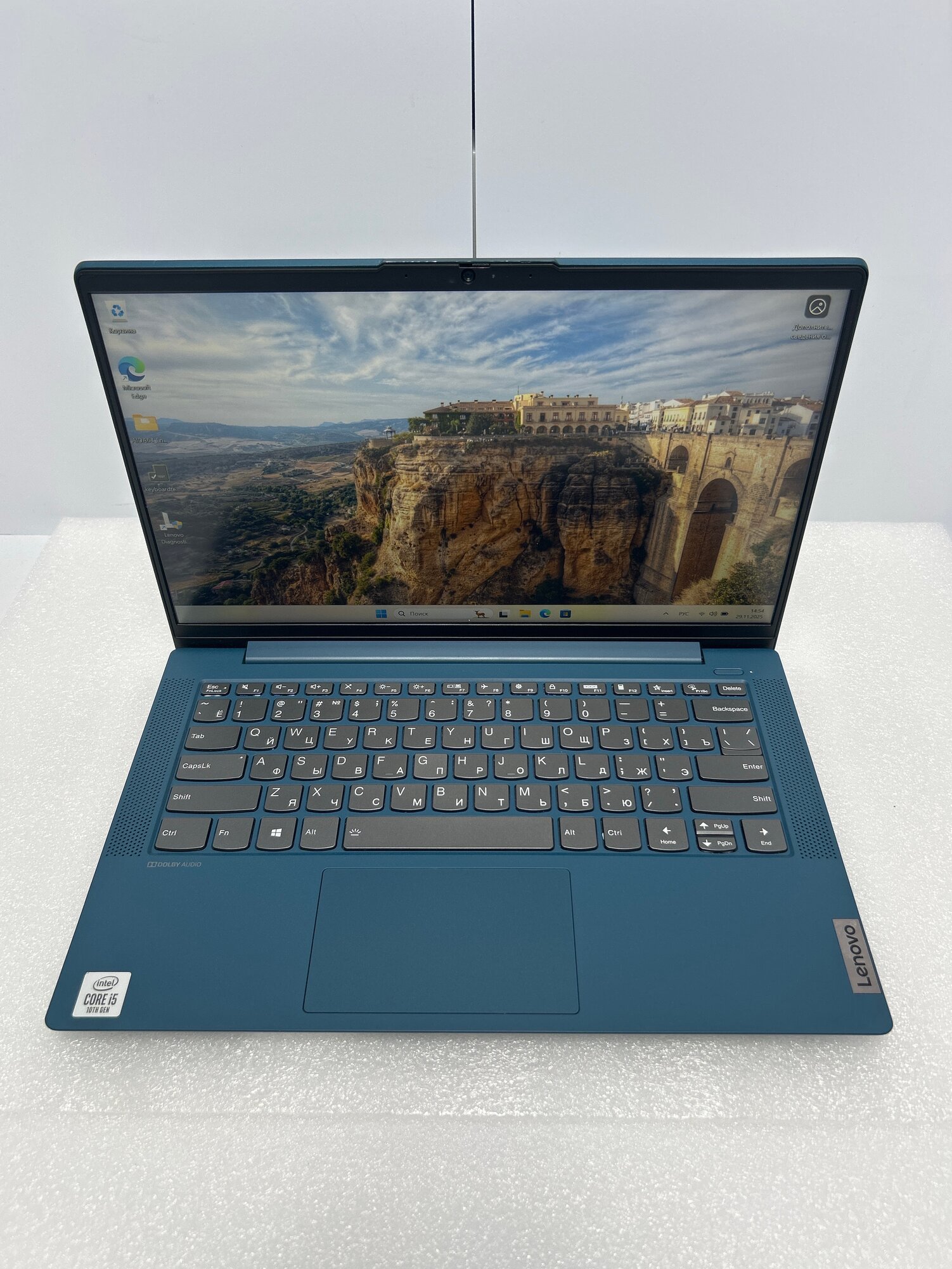 Ноутбук Lenovo IdeaPad 5 14IIL05 (81YH0067RU) 14"/Intel Core i5 1035G1/RAM 8GB/SSD 512GB/Intel UHD Graphics/1920х1080/IPS/Windows 11/Подсветка кл-ры: LED/синий. Состояние: Уценка/ царапины на матрице