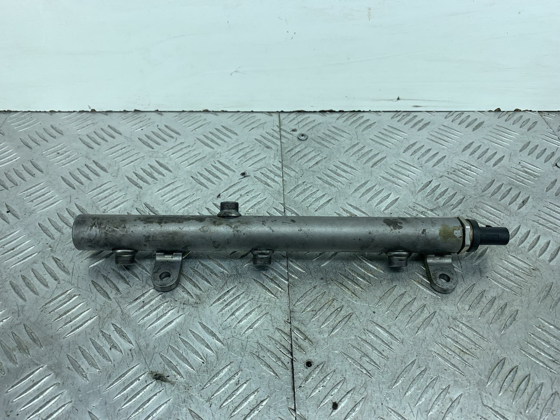 Датчик давления топлива Mercedes-Benz Sprinter W906 рест. W906 2014 0281002843