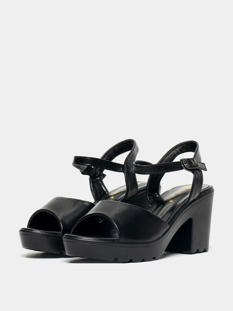 Босоножки Bai sen