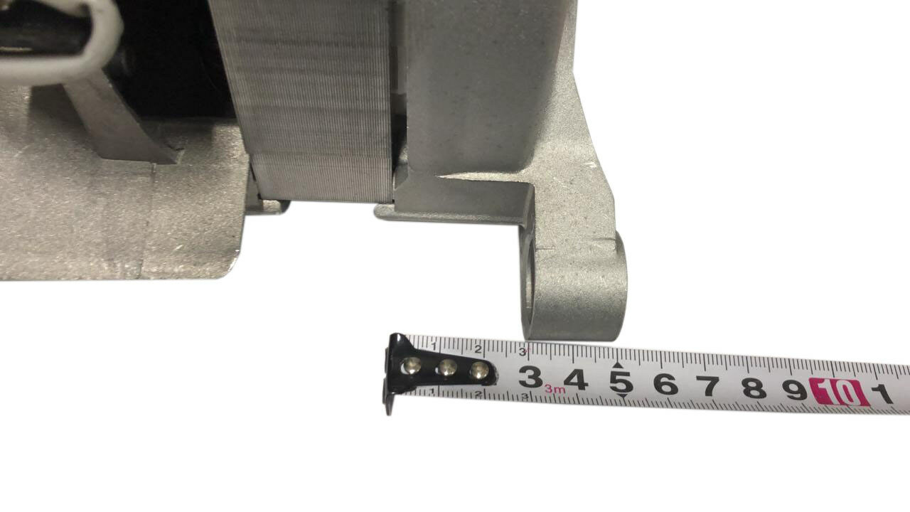 Двигатель для стиральной машины Indesit 518012 E2SE 2150 W UA, E2SE 2160 W UA (6 контактов, квадратный, 160032972.00, W11047407-A, HXGP2L.64 HXG-146-30-68L) Сломанная ножка на передней крышке