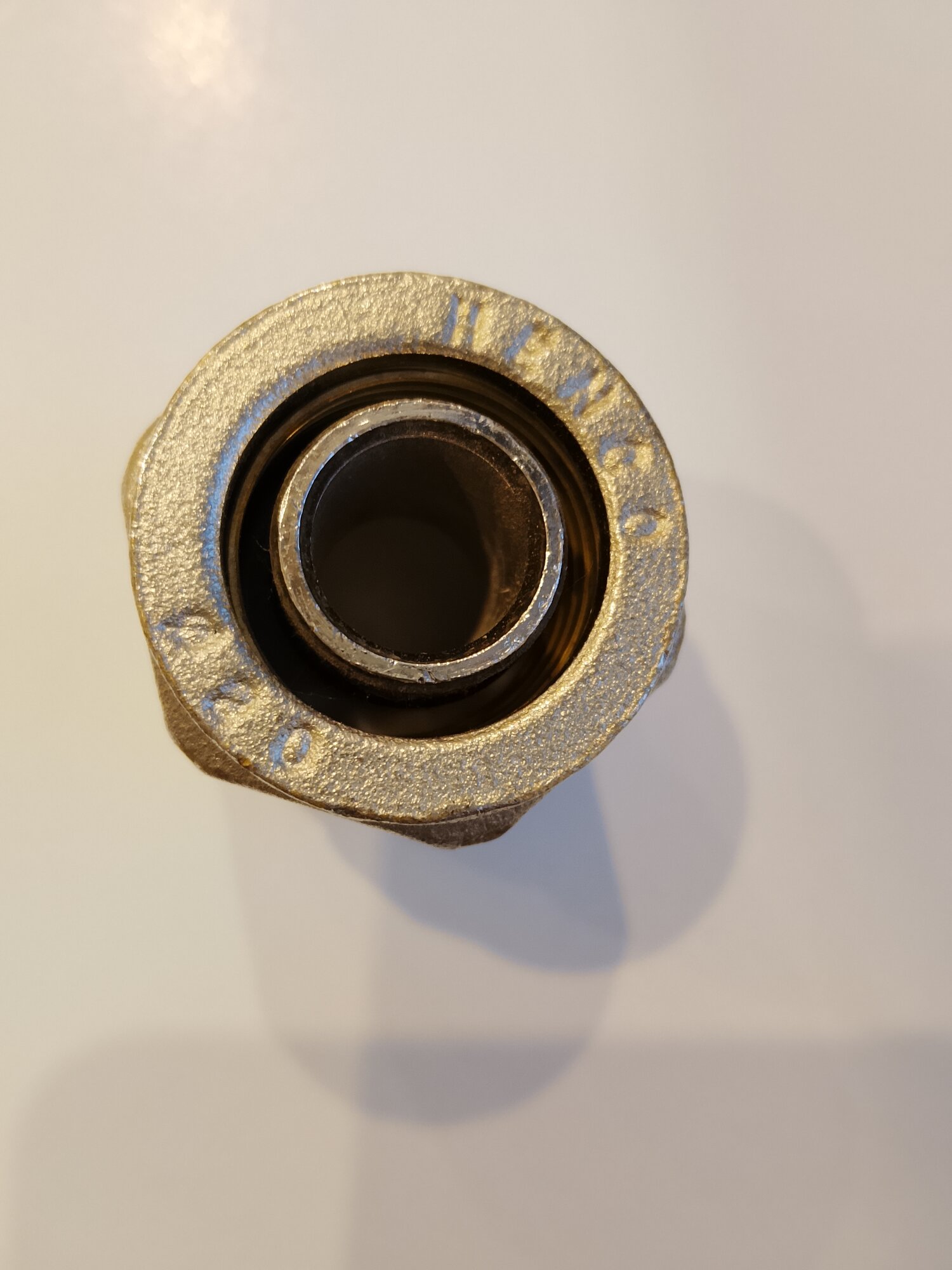 Муфта-цанга HENCO 20мм, хромированная, внутренняя резьба 1/2