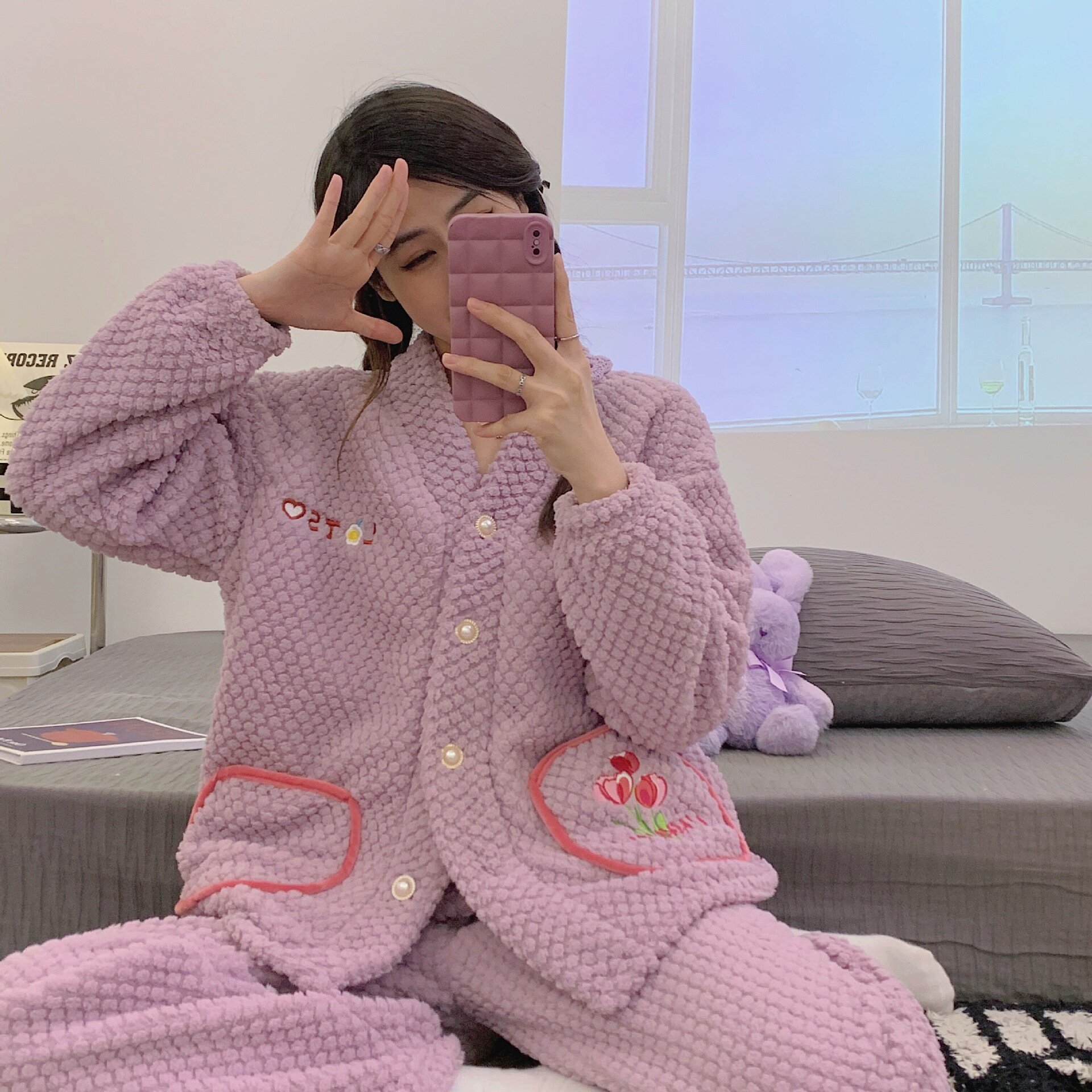 Зимняя утолщенная розовая бархатная пижама, женский кардиган и бархатная домашняя одежда с героями мультфильмов, костюм-двойка, который можно носить на улице, размер: M