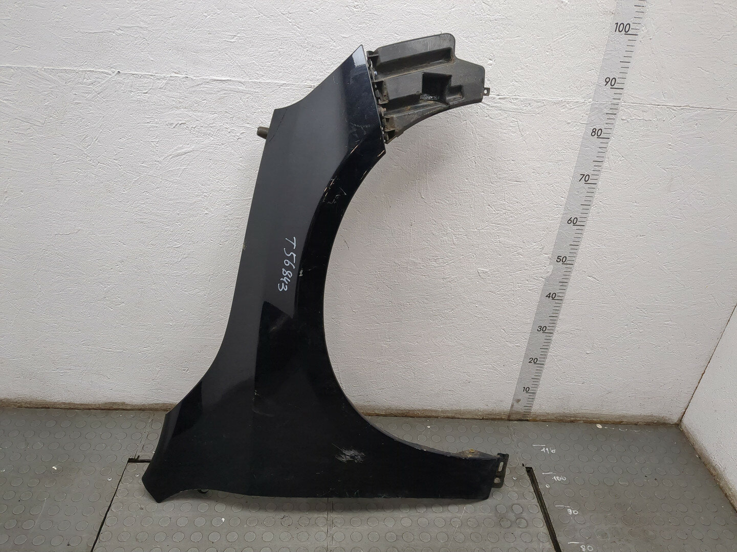 Крыло правое переднее Volvo S60 Б/У