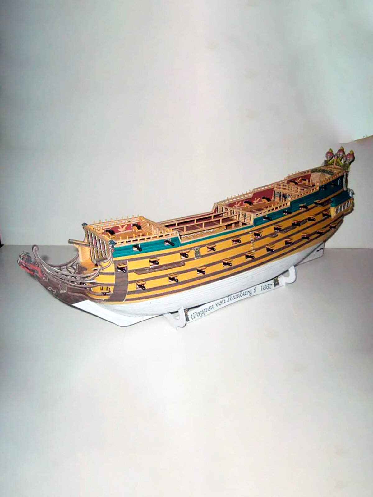 Германский тяжелый фрегат "Wappen von Hamburg I", модель из бумаги, М.1:100