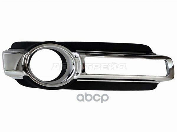 Оправа ПТФ Mitsubishi Pajero 14-20 / Montero 14- (Справа) Sat арт. ST-MBY8-219-D1