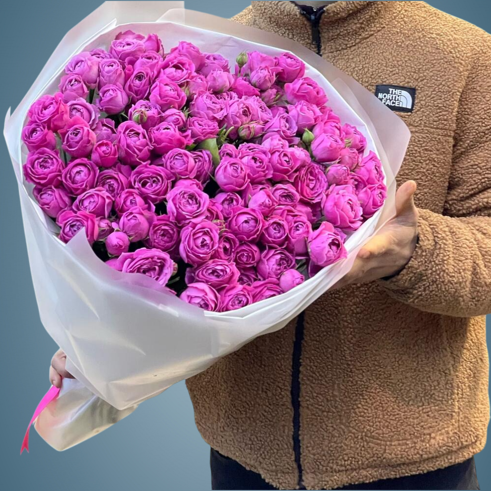 Букет из пионовидных кустовых роз Мисти Баблз