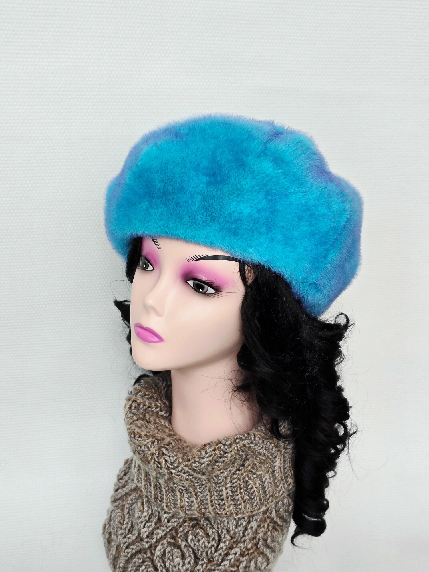 Берет  экомех для женщин