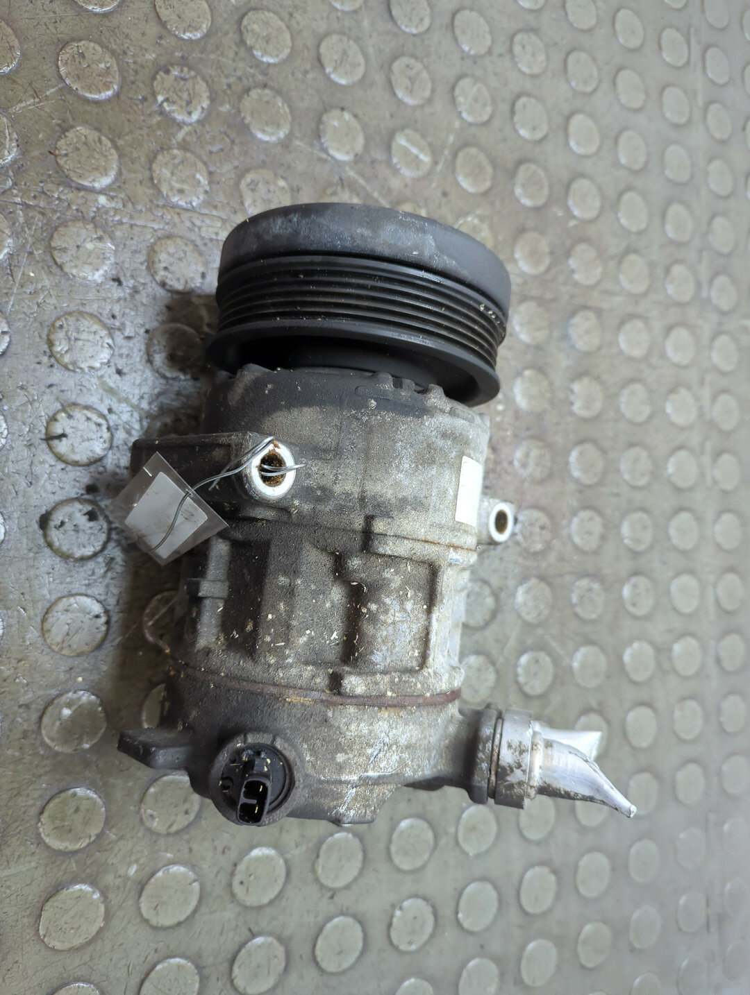 Компрессор кондиционера Opel Corsa D Б/У