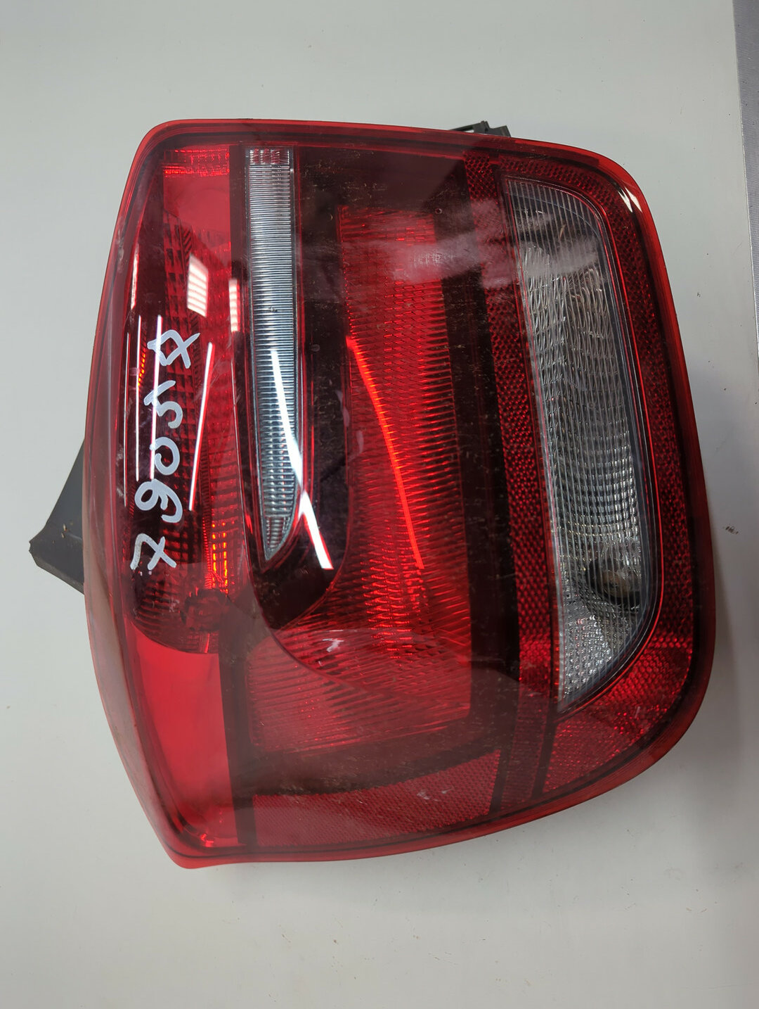 Фонарь (задний) левый BMW 1 F20, F21 Б/У