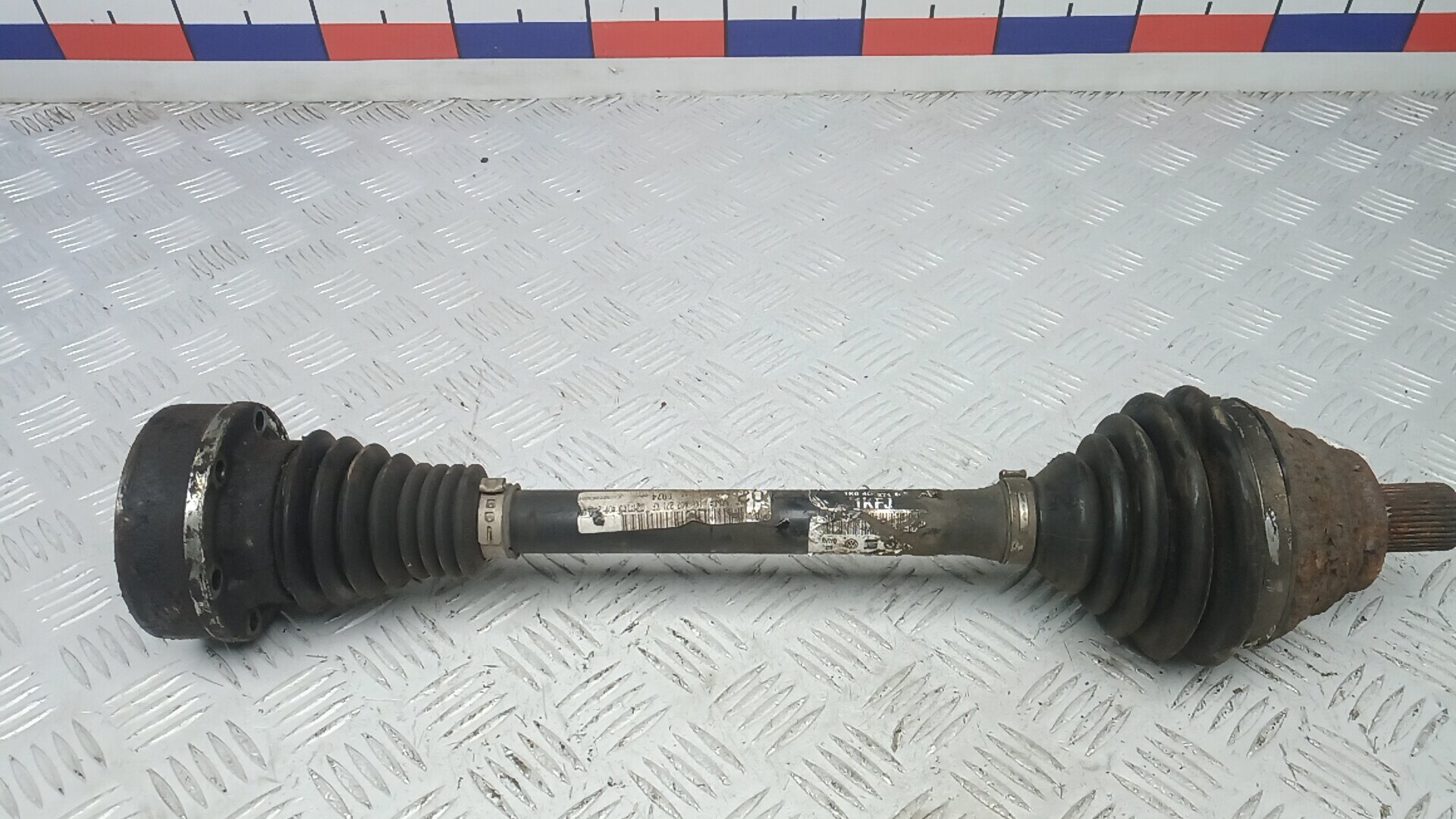 Привод передний левый VOLKSWAGEN PASSAT B6, Номер 1K0407271LB, 1K0407763KX