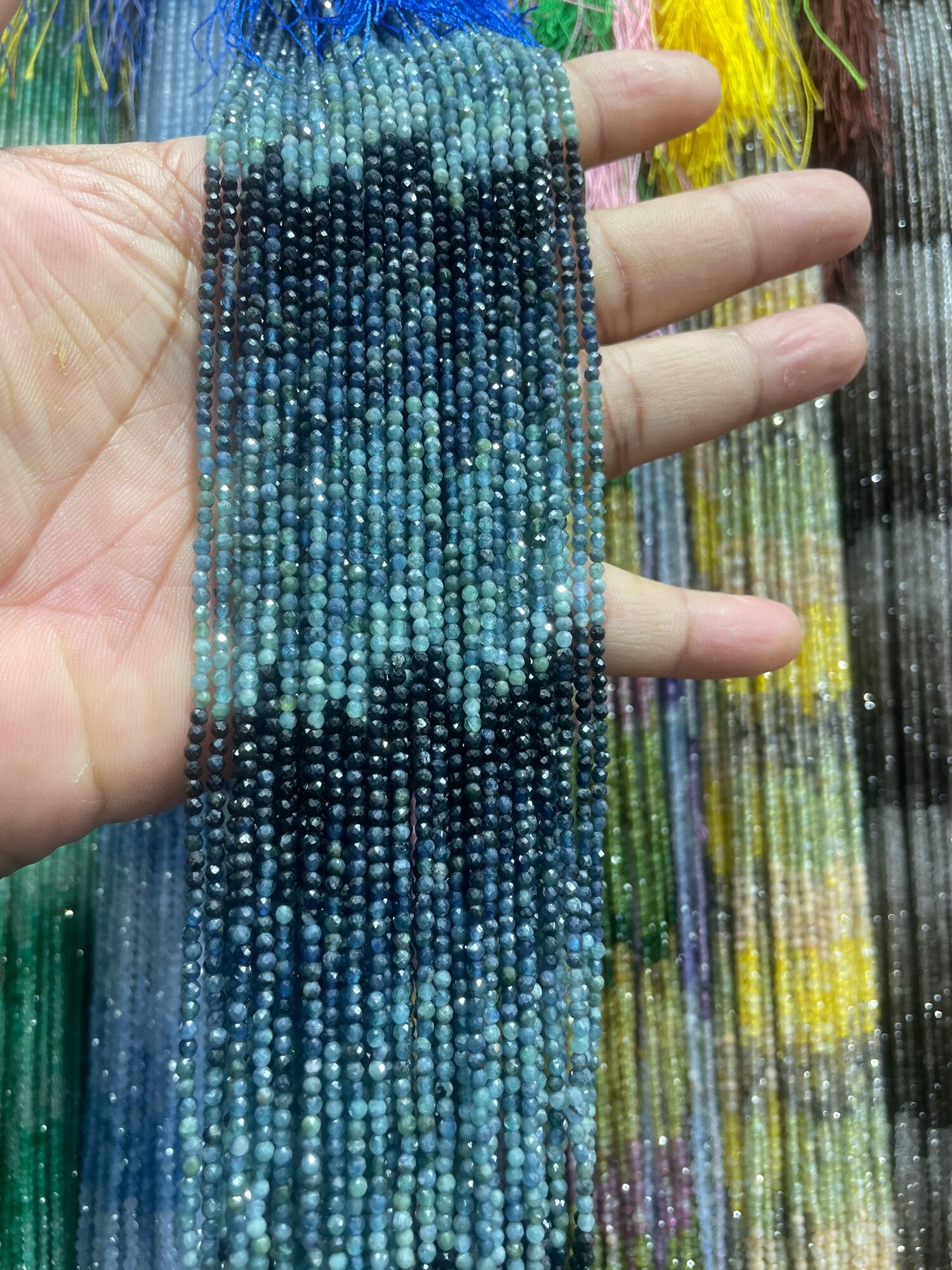 Синий турмалин апатит бусина 2мм Blue Tourmaline