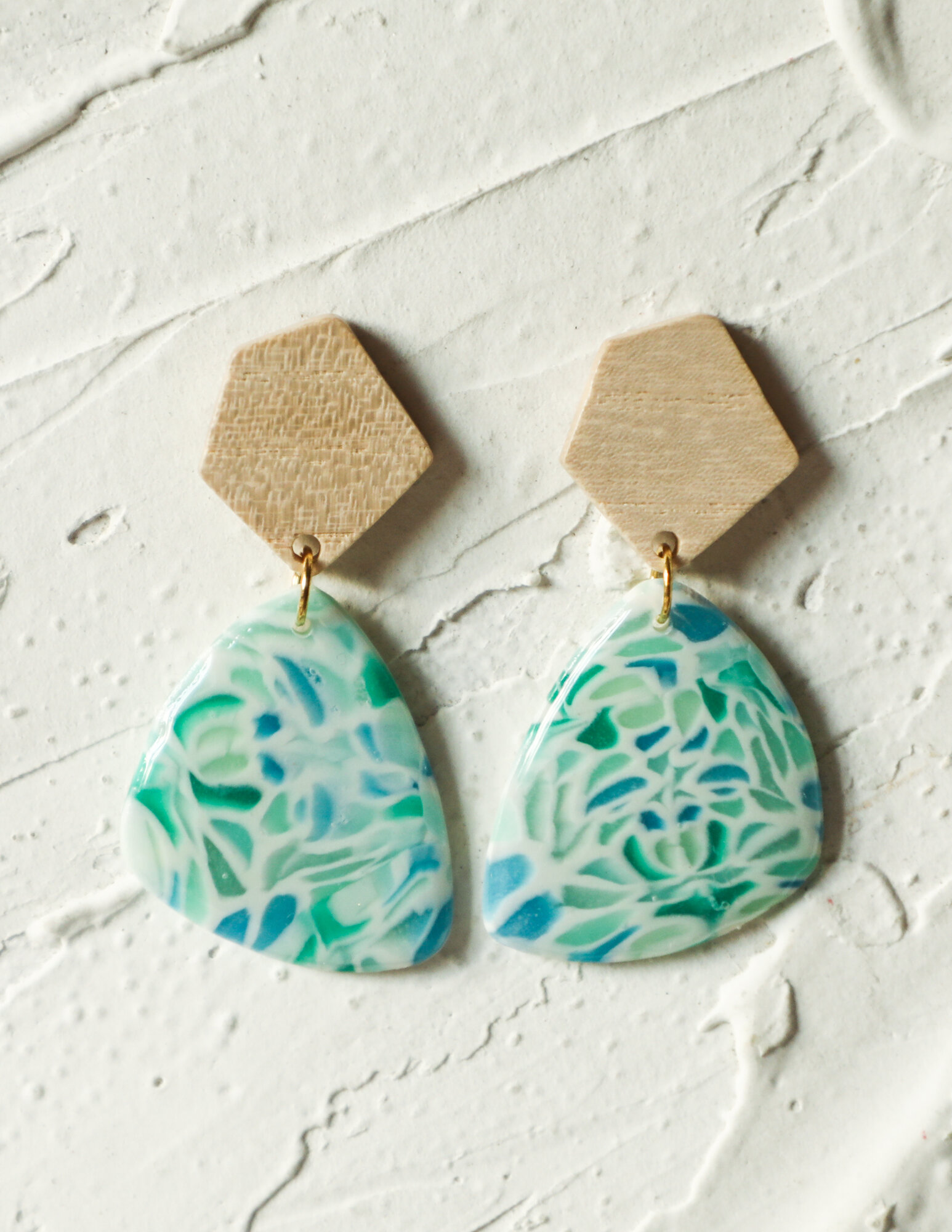 Серьги с подвесками, полимерная глина, дерево