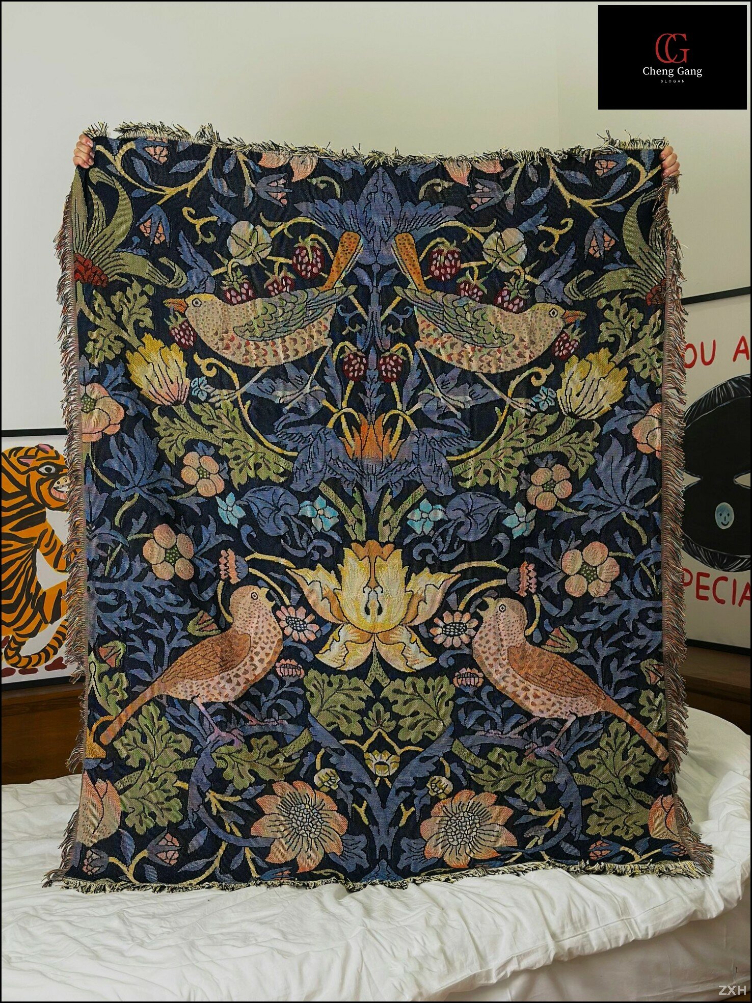 Плед William Morris, хлопок/полиэстер, 150 см x 200 см, с бахромой