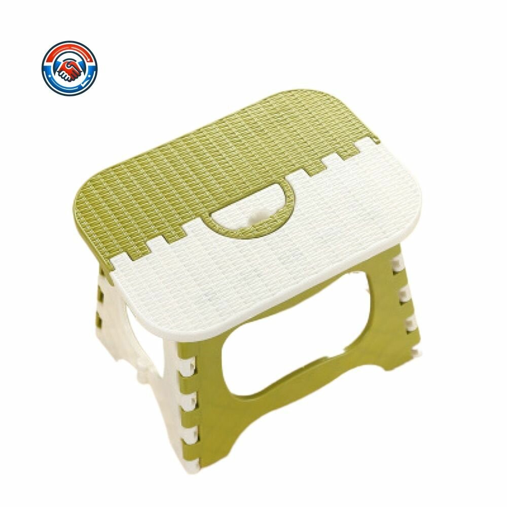 Складной пластиковый табурет для дачи, рыбалки и кемпинга, компактное раскладное кресло-подставка зеленое, переносной стульчик в дорогу