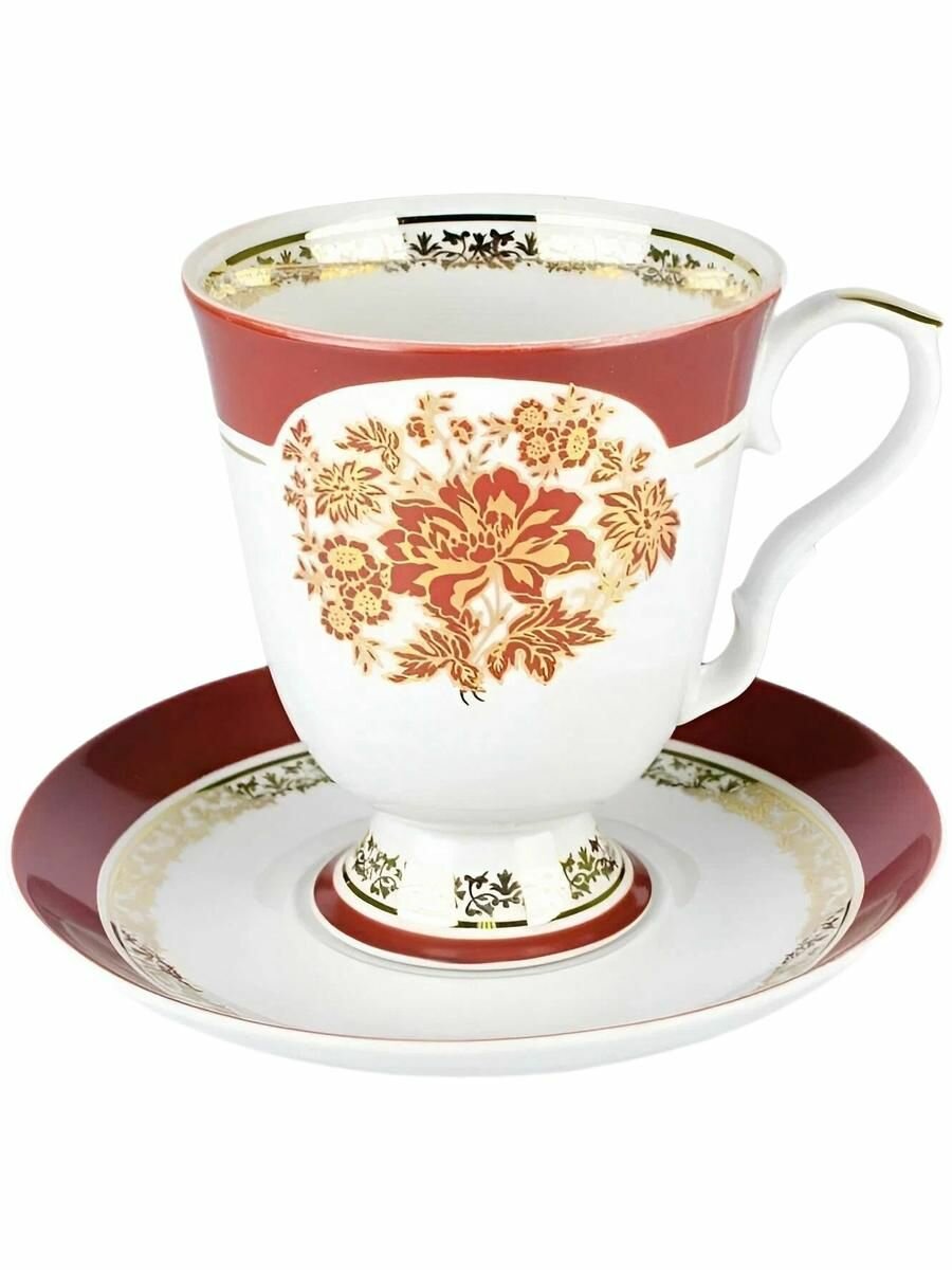 Фарфоровый бокал с блюдцем форма "Классический" рисунок "Золотой букетик" Дулево