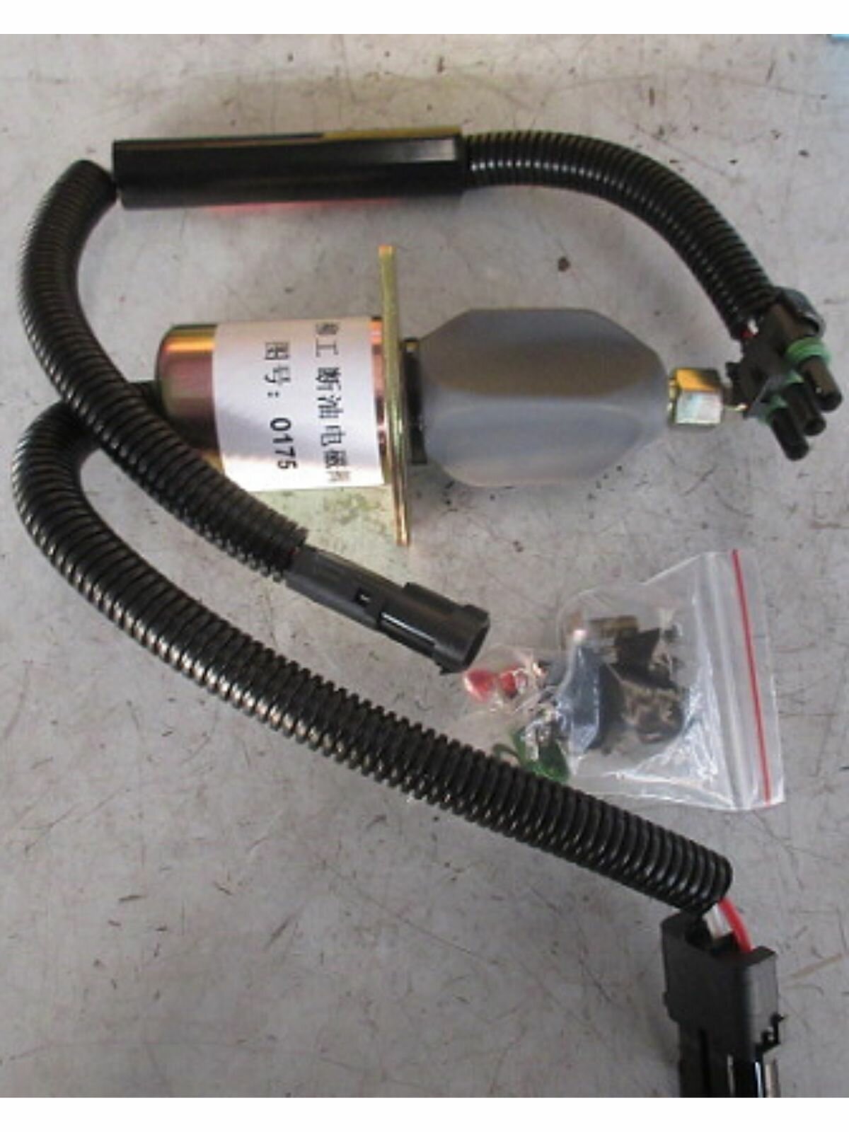 Клапан электромагнитный остановки двигателя STEYR от CKUOE Арт. 612600180175