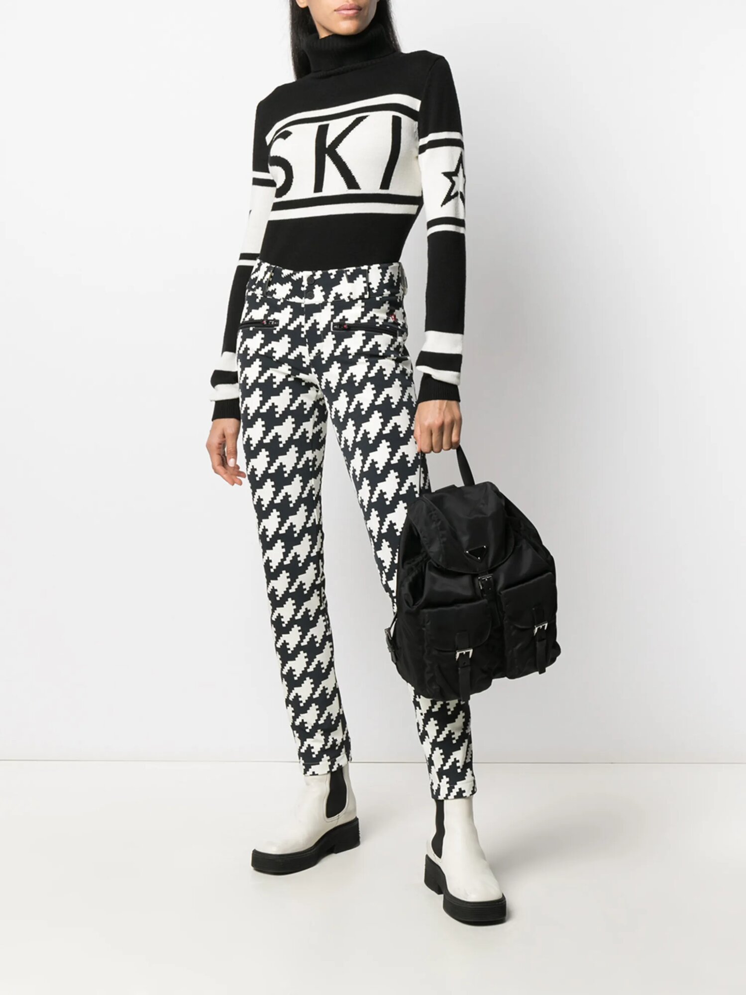 Джемпер PERFECT MOMENT Schild, размер S, черный — фото 1