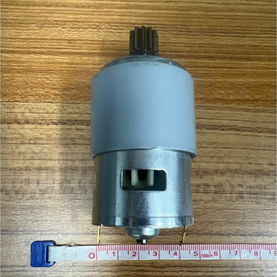 Скрепер для уборки снега