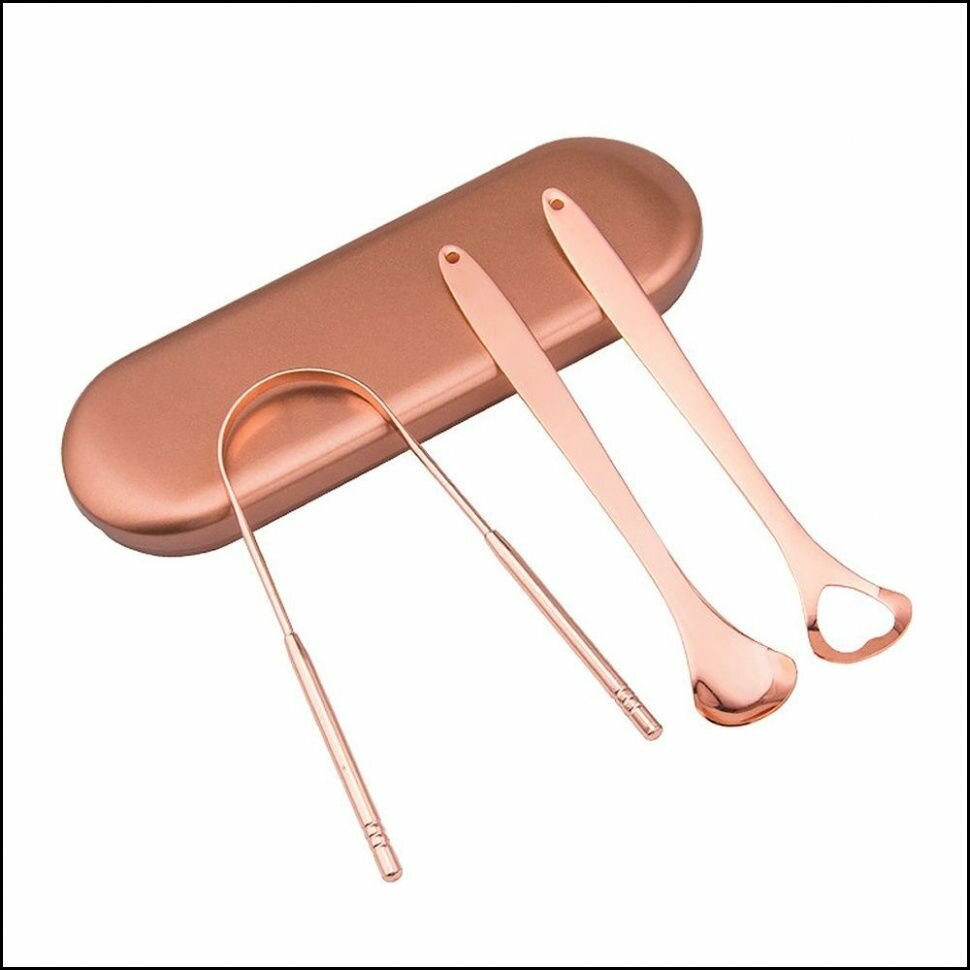 Эксклюзивный набор из 3 скребков для языка в металлическом кейсе, обеспечивающий эффективную гигиену полости рта и устранение неприятного запаха