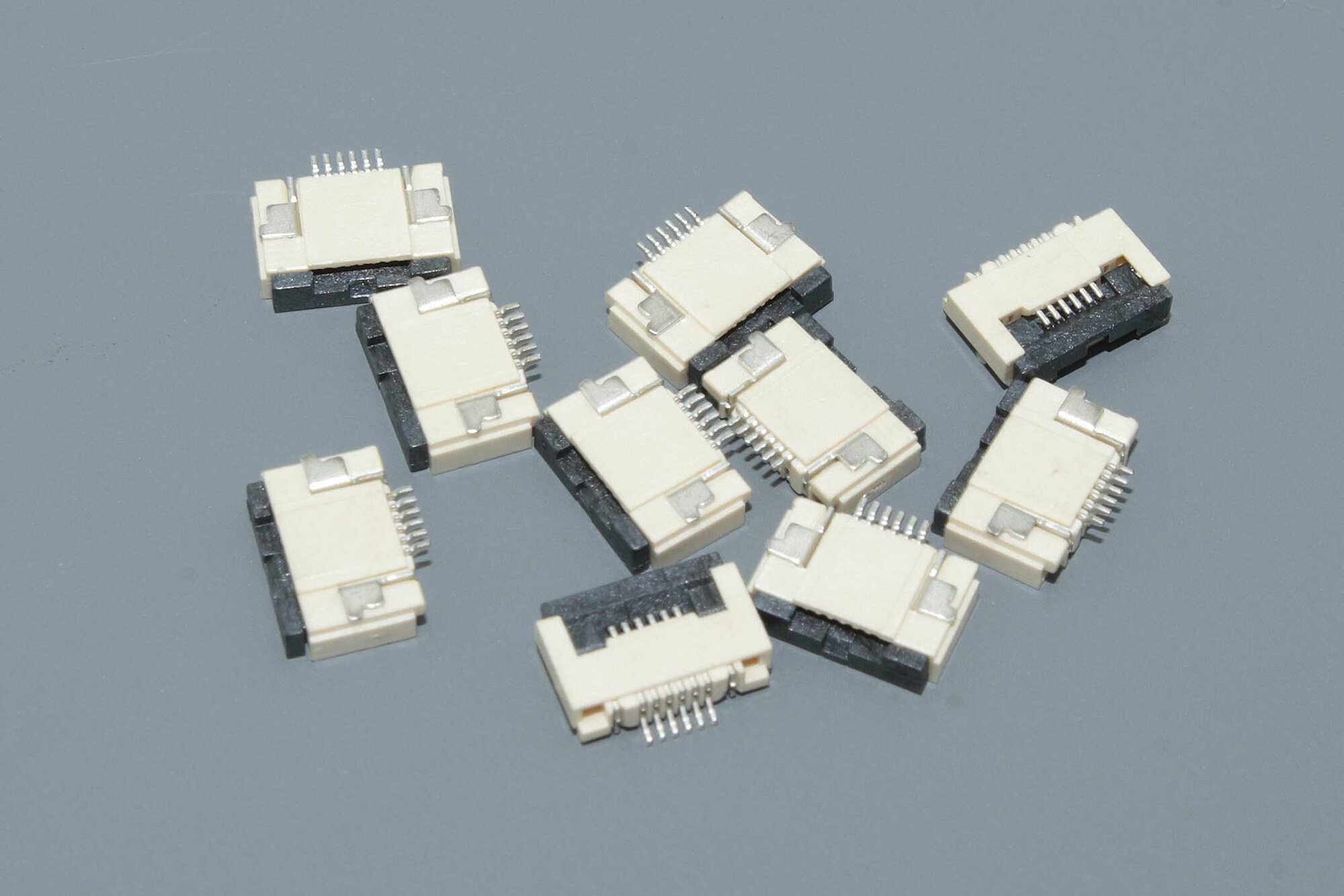 Разъем FPC Flip-Lock 0510-6RLGF 6 pin высота 1мм шаг 0,5мм 10 шт