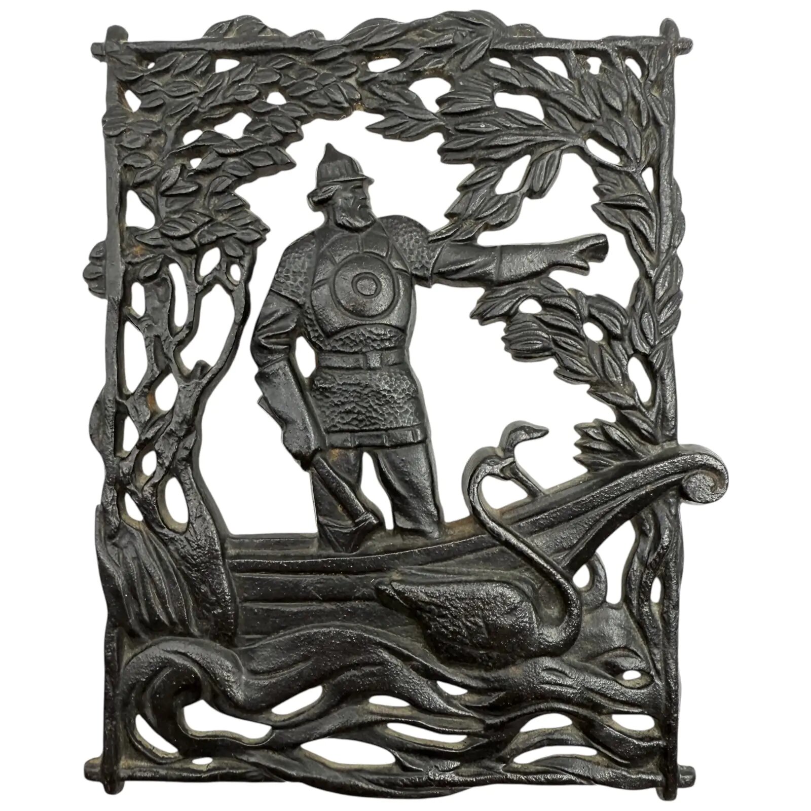Чугунное рельефное настенное панно "Ермак и лебеди" 1989 г. Касли, СССР