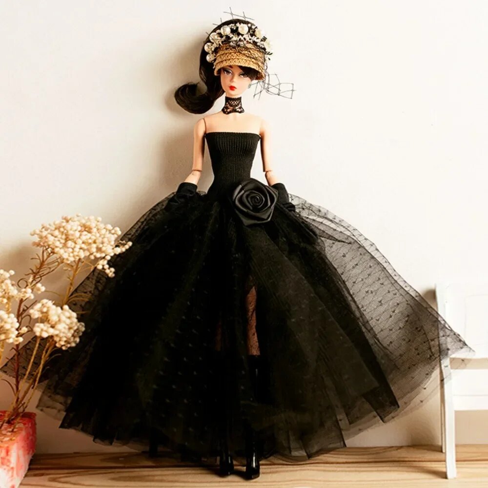 Кукла Барби в черном платье Styles 20